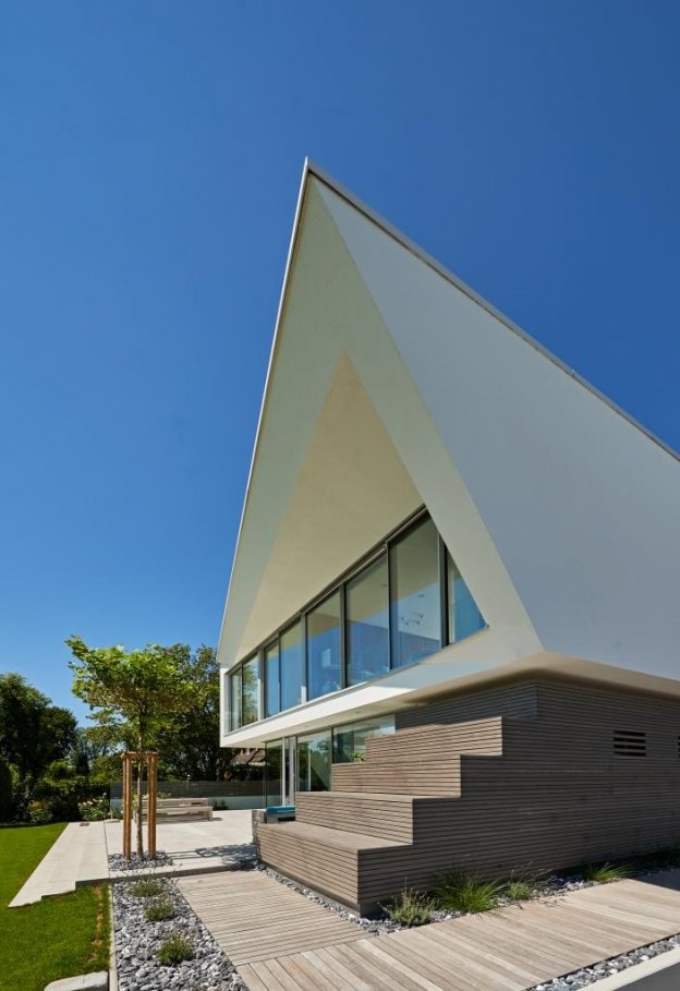 Neubau am Bodensee: Villa mit Durchblick | DesignIgel