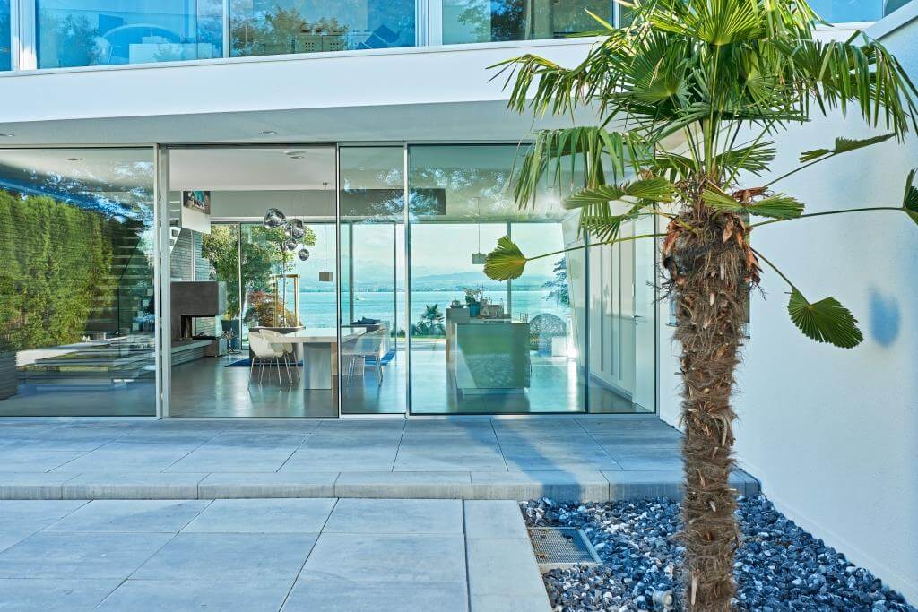 Neubau am Bodensee: Villa mit Durchblick | DesignIgel
