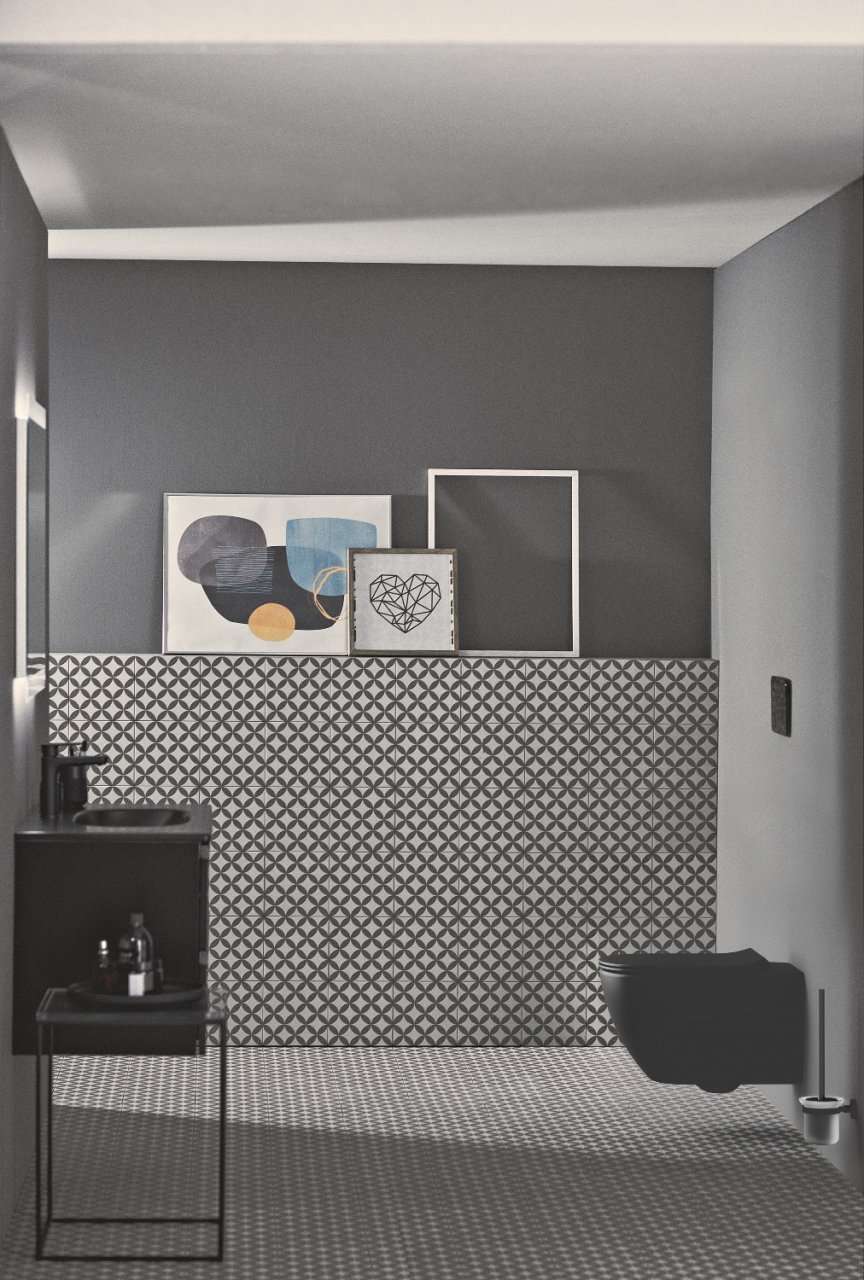 Trends im Bad: Schwarz bringt Eleganz ins Badezimmer