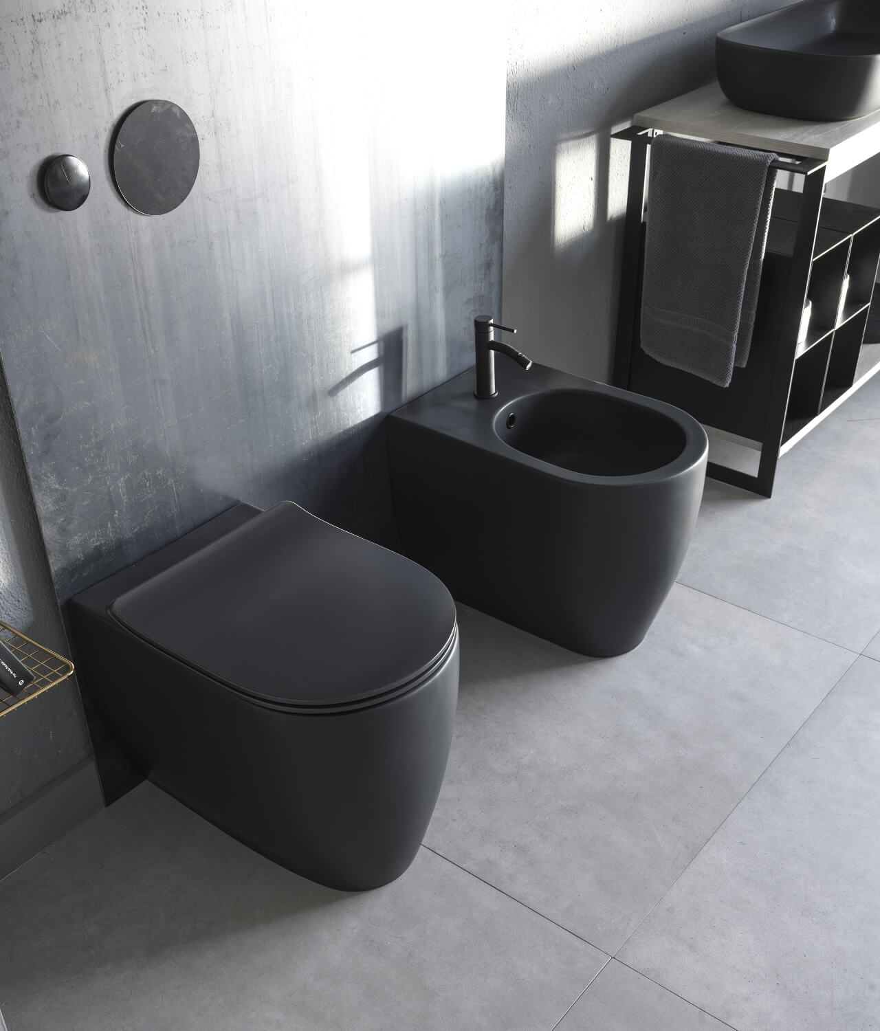 Trends im Bad: Schwarz bringt Eleganz ins Badezimmer